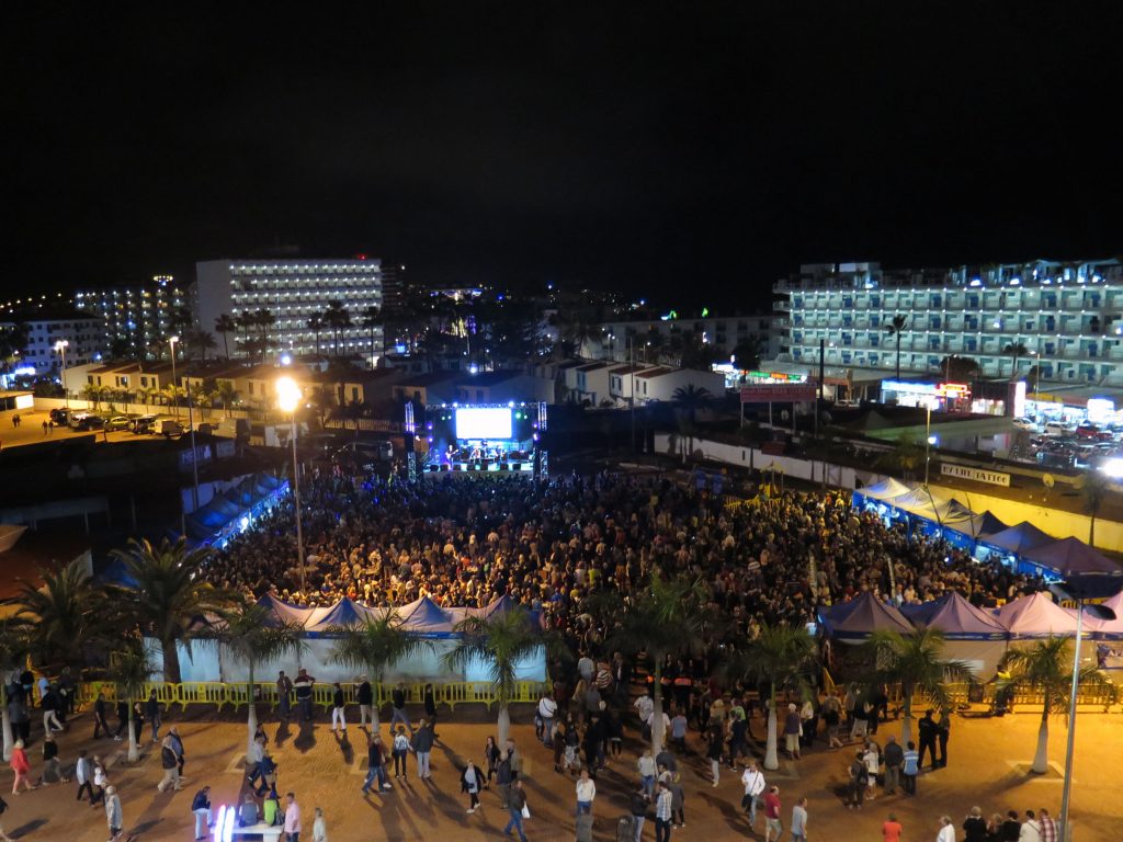 Maspalomas vivió su gran noche de tapas, música y sana diversión ...