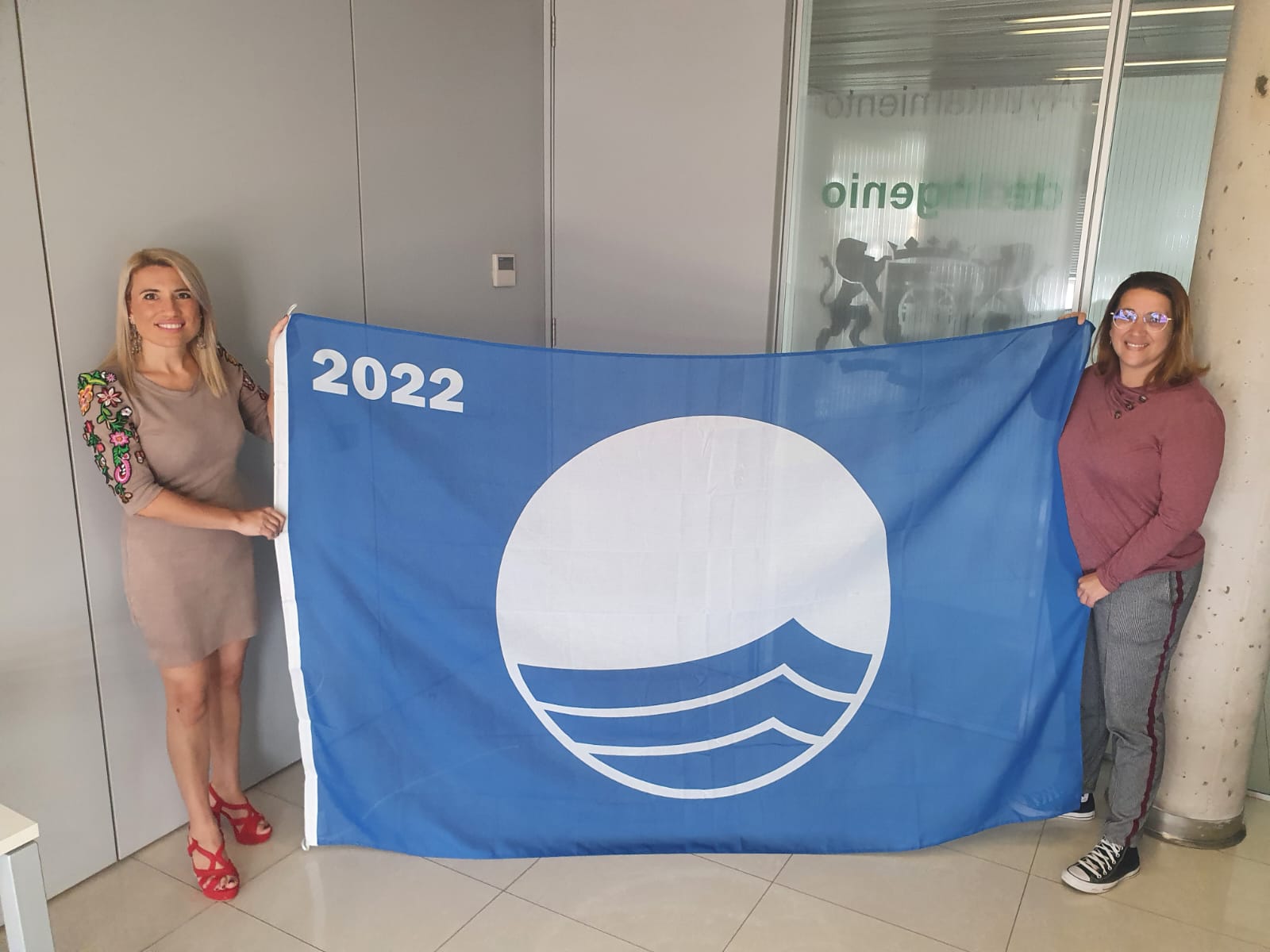 La Villa de Ingenio recoge la Bandera Azul que ondeará este verano en ...