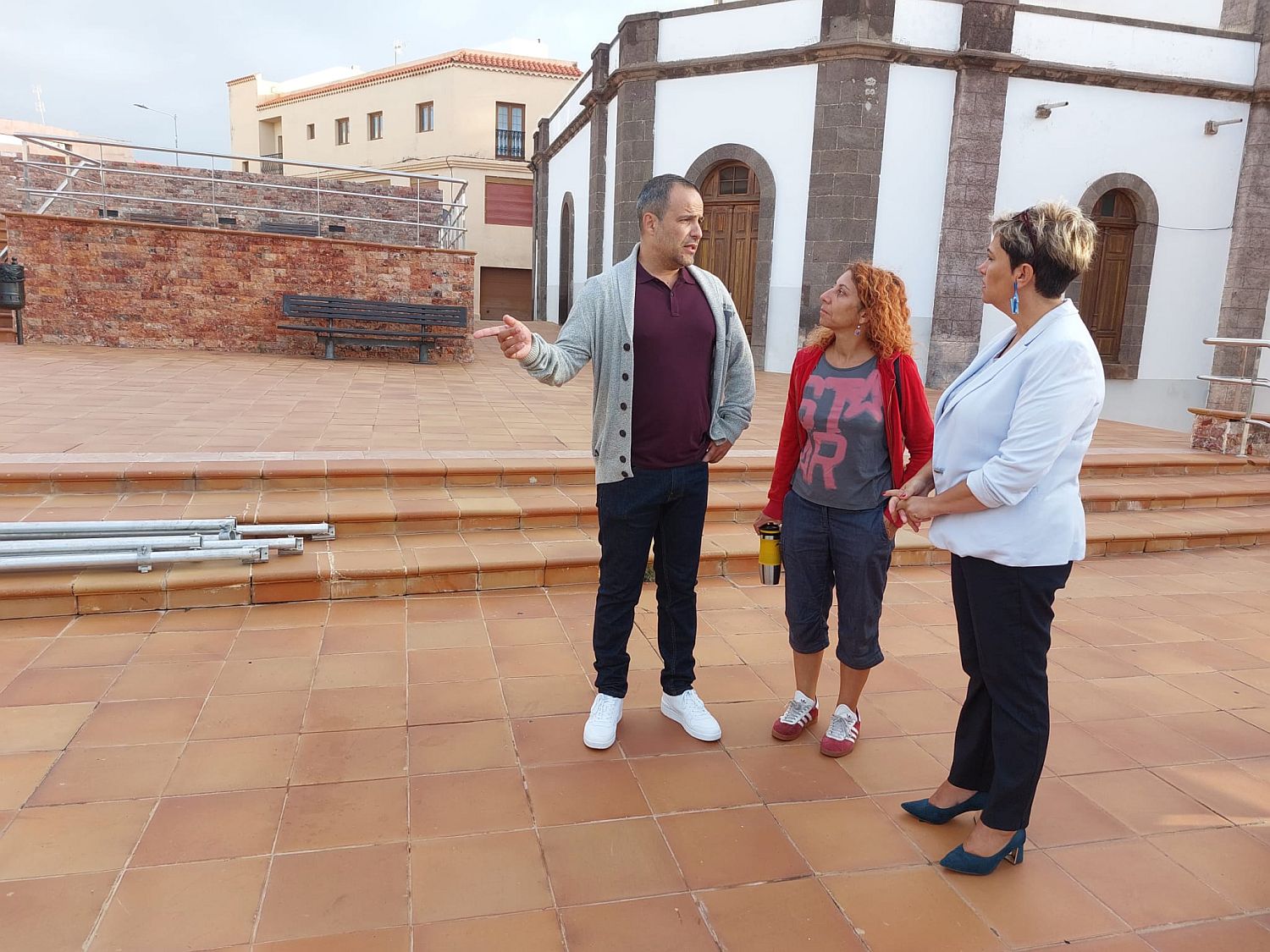 RETIRADA FUENTE CANDELARIA ESCULTURA CALADO (2) - Digital Faro Canarias