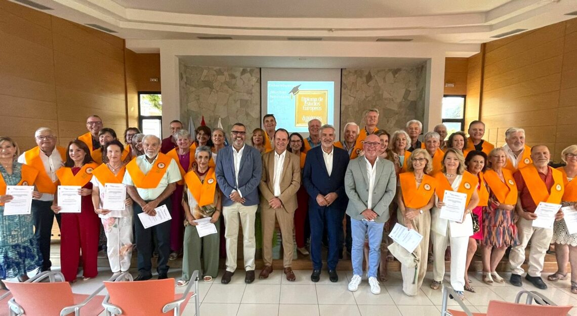 La ULPGC entrega el certificado del Diploma de Estudios Europeos a 40 ...