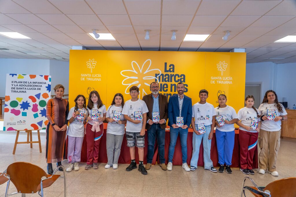 El alumnado del CLIA explica el Plan de la Infancia y Adolescencia en los centros educativos ...